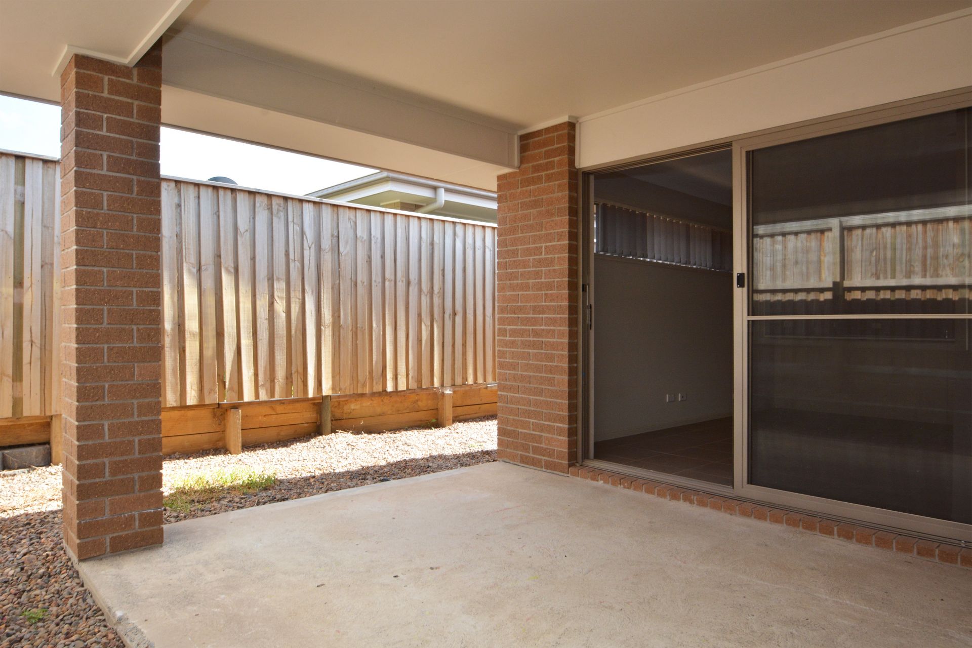 Real Estate For Lease - 104A McKeachies Drive - Aberglasslyn , NSW