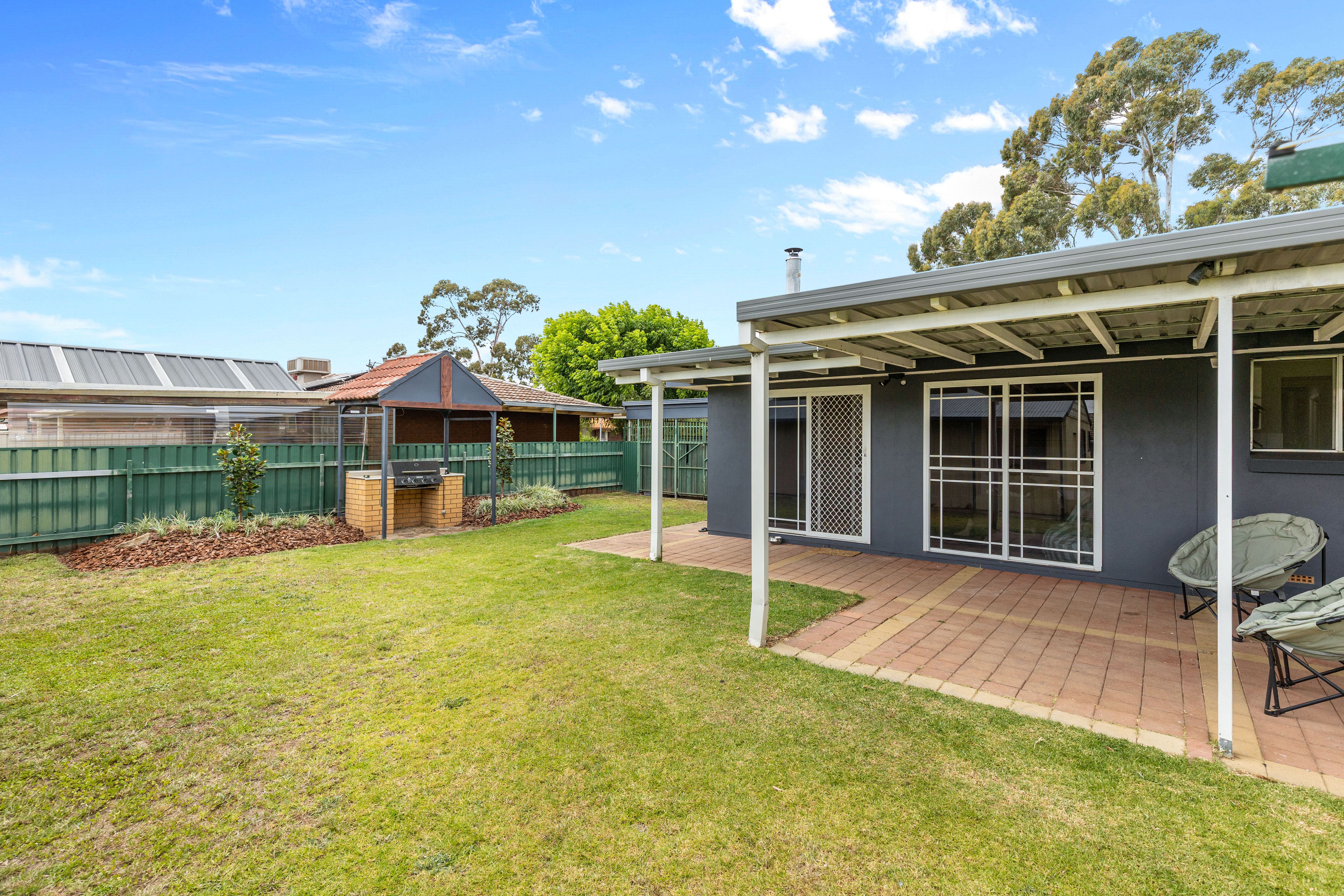 9 Undurra Drive, GLENFIELD PARK | Kitson Property