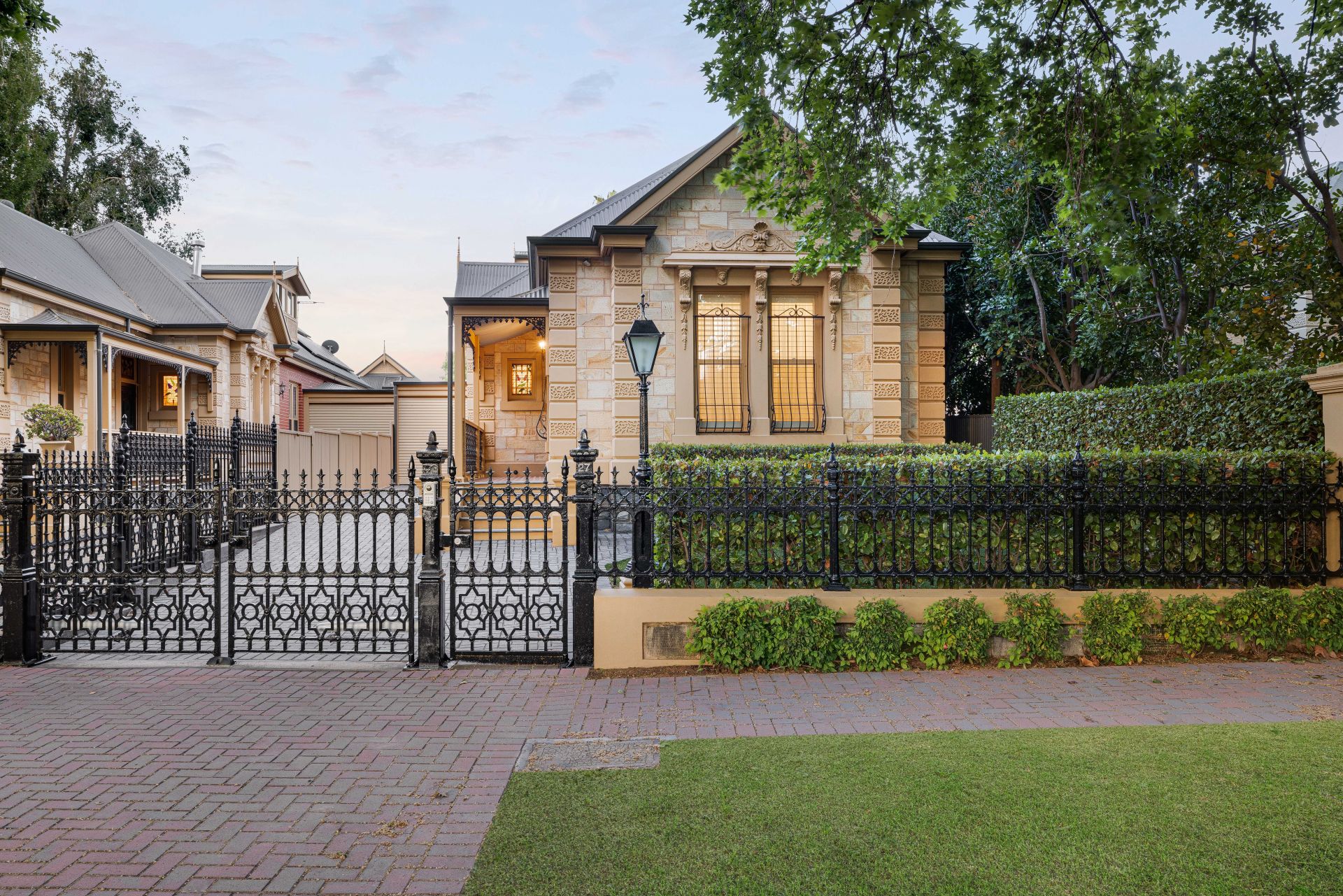 27 Harrow Road, St Peters | Williams Real Estate