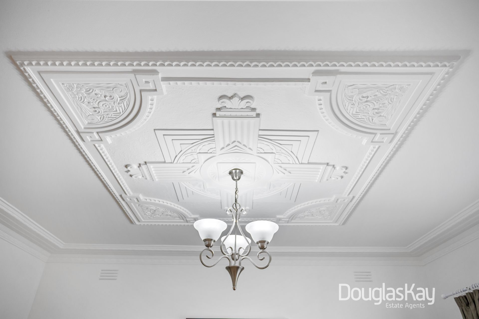 19 Helene Street, Ardeer | Douglas Kay Real Estate