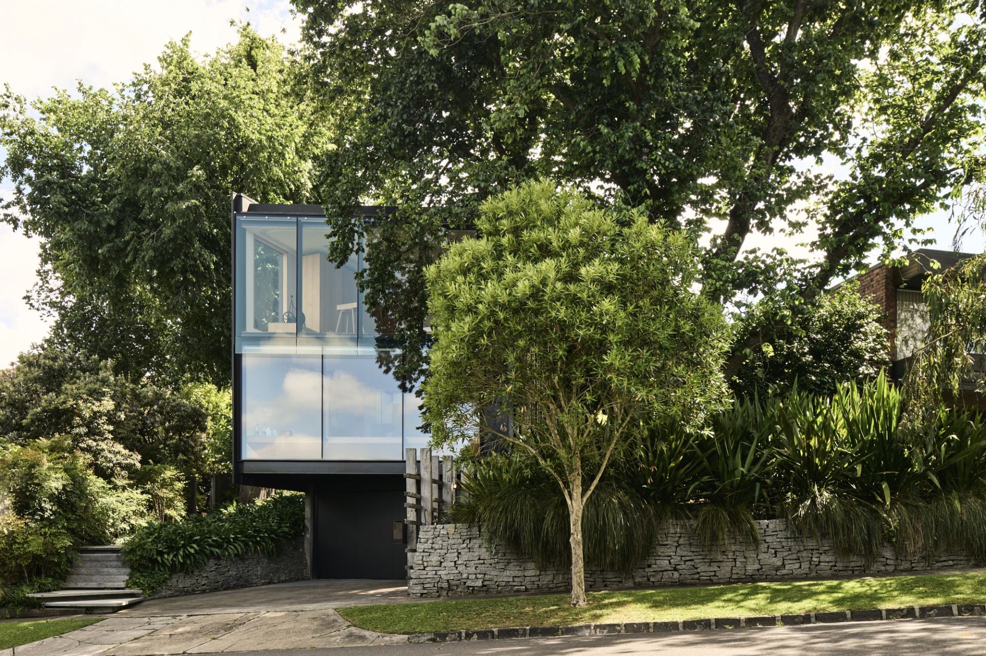Kay & Burton | 1 Kevin Grove, Kew