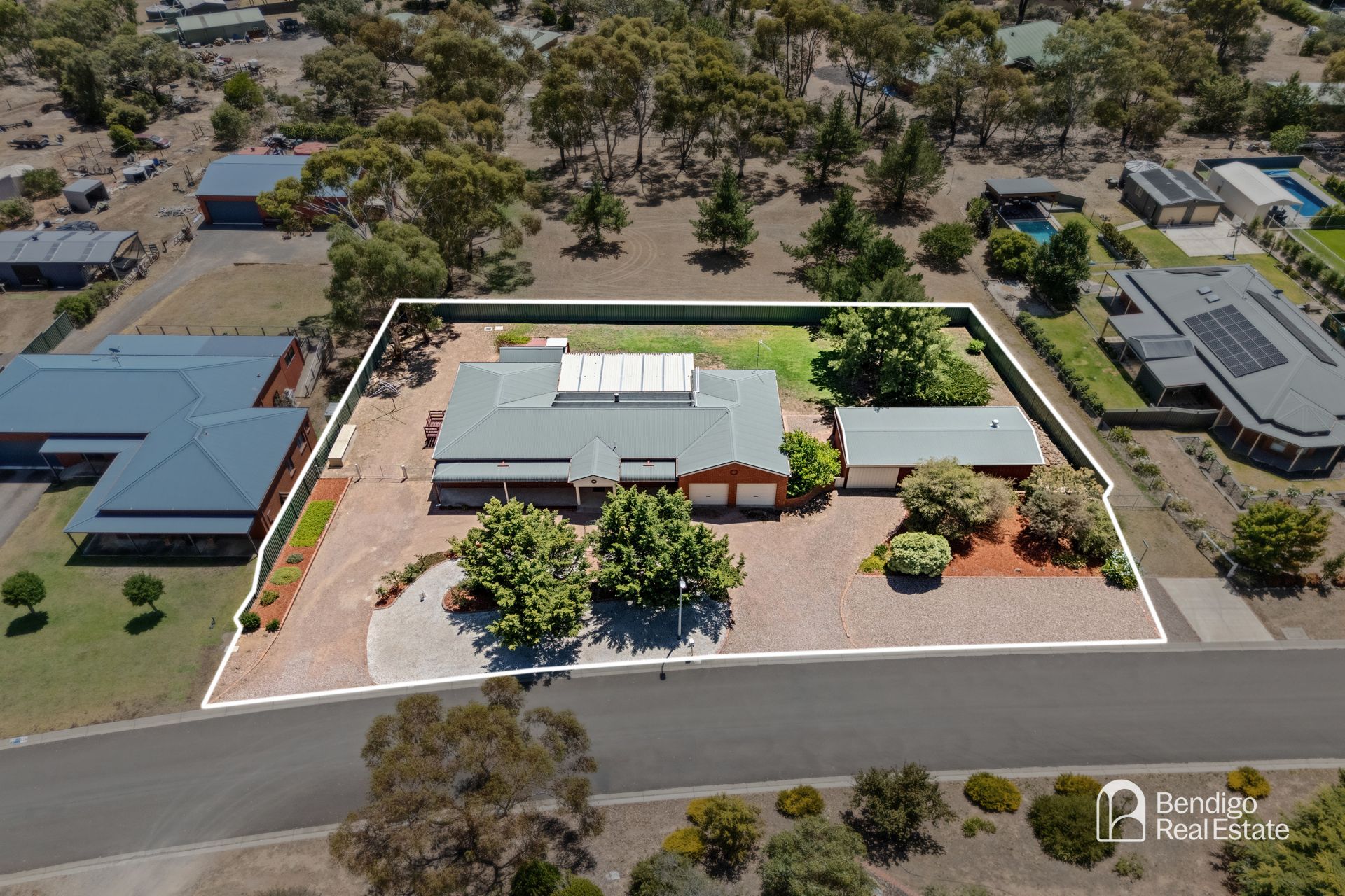 15 Michelle Drive, Maiden Gully | Bendigo Real Estate