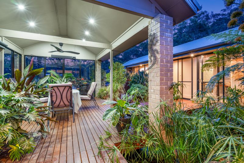 Real Estate For Sale - 4 Jack Russell Road - Berrilee , NSW