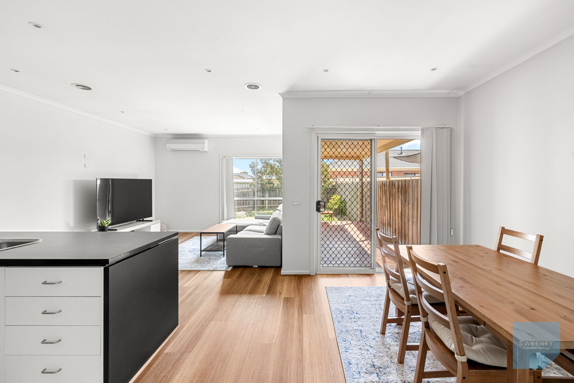 47 Callista Circuit, TAYLORS HILL | Sweeney Estate Agents