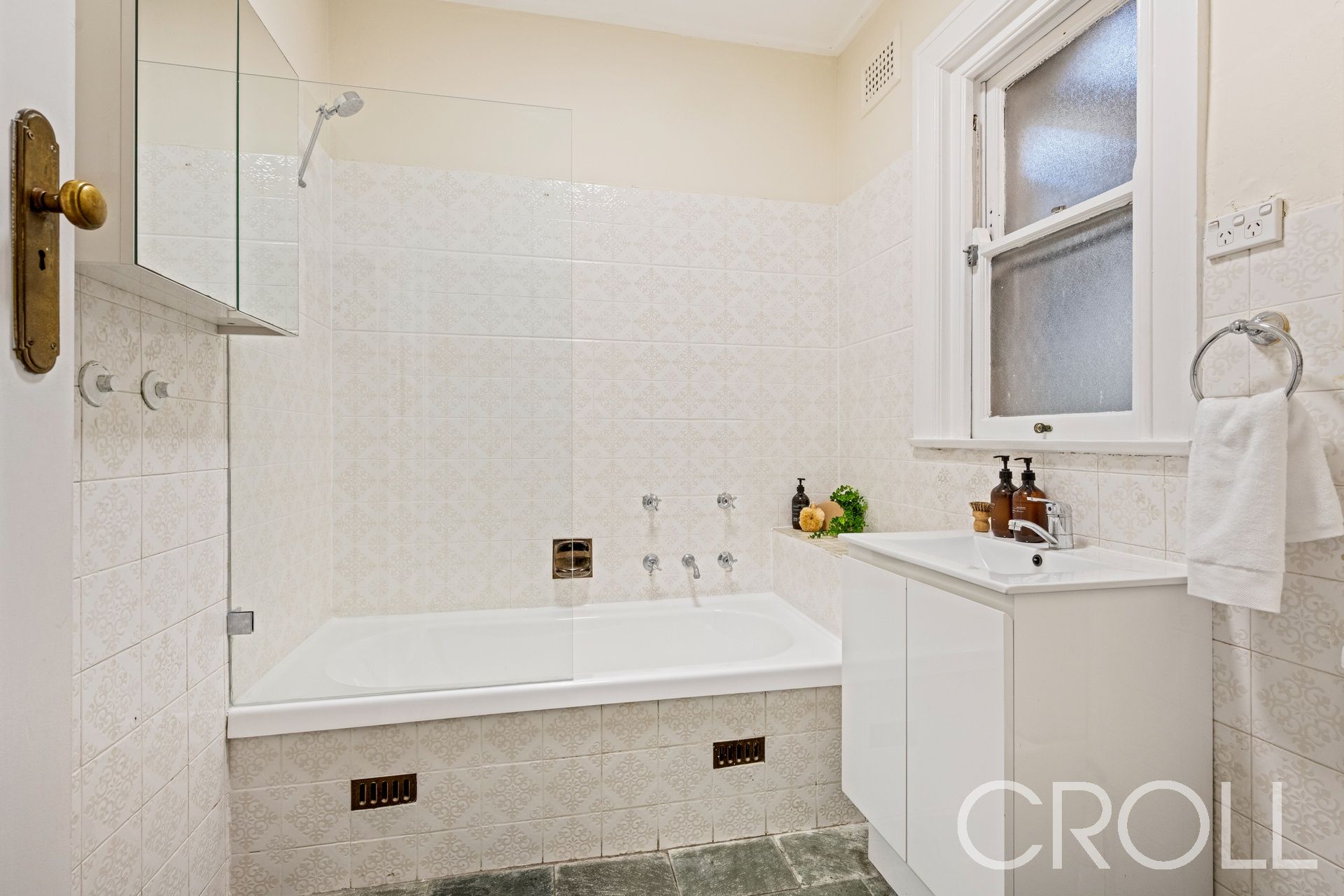 6/49 Spit Road, Mosman | Croll Real Estate