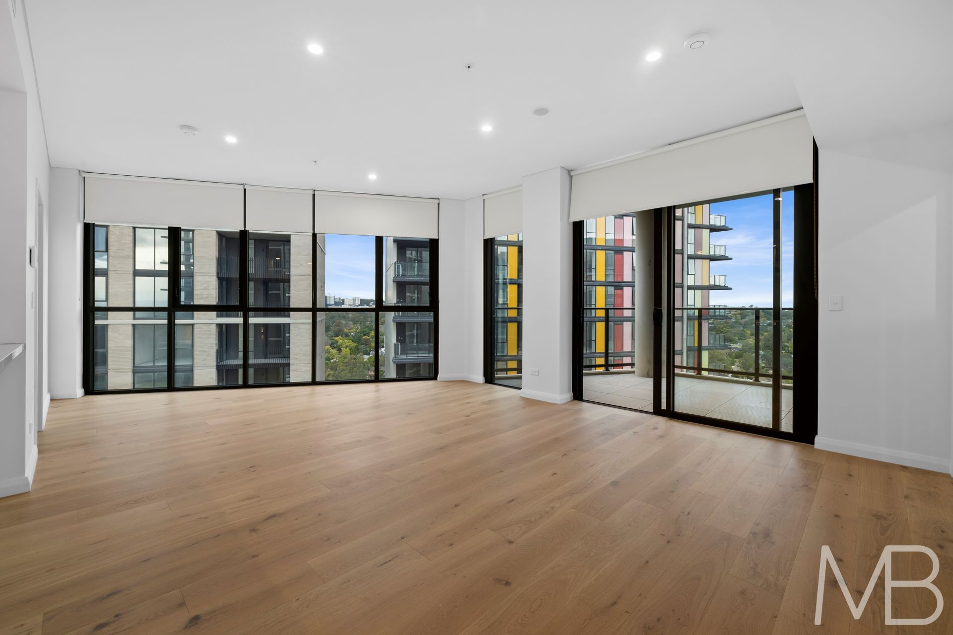 1605/13 De Clambe Drive, Castle Hill | McConnell Bourn Pty Ltd