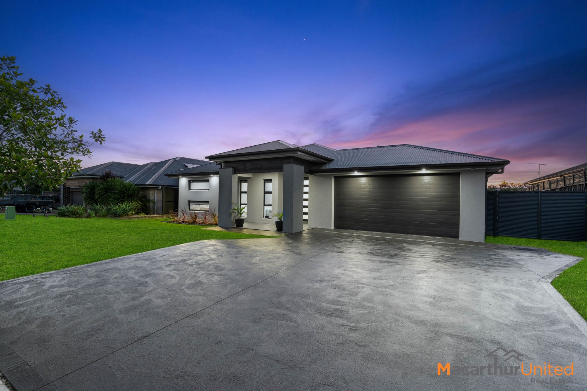 4 Caley Street, THE OAKS | Macarthur United Realty