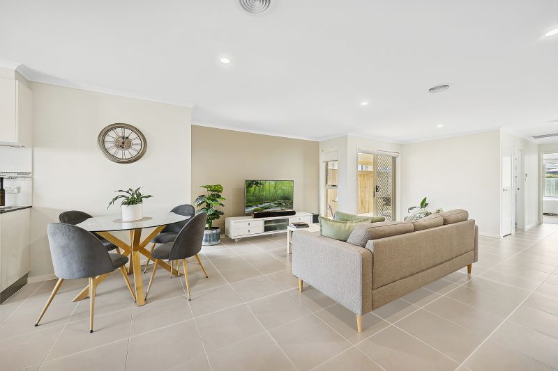 Real Estate For Sale - 112 Greg Urwin Circuit - Casey , ACT