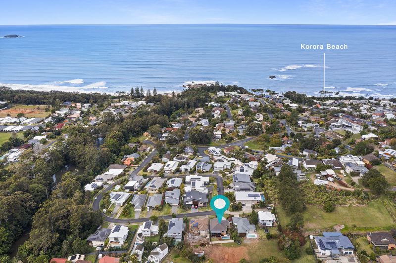Real Estate For Sale - 16 Bruce Taylor Circuit - Korora , NSW