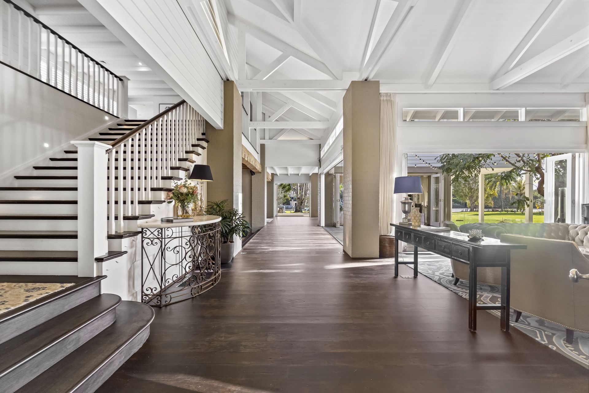 3 Kootingal Street, Ashmore | Amir Prestige Group