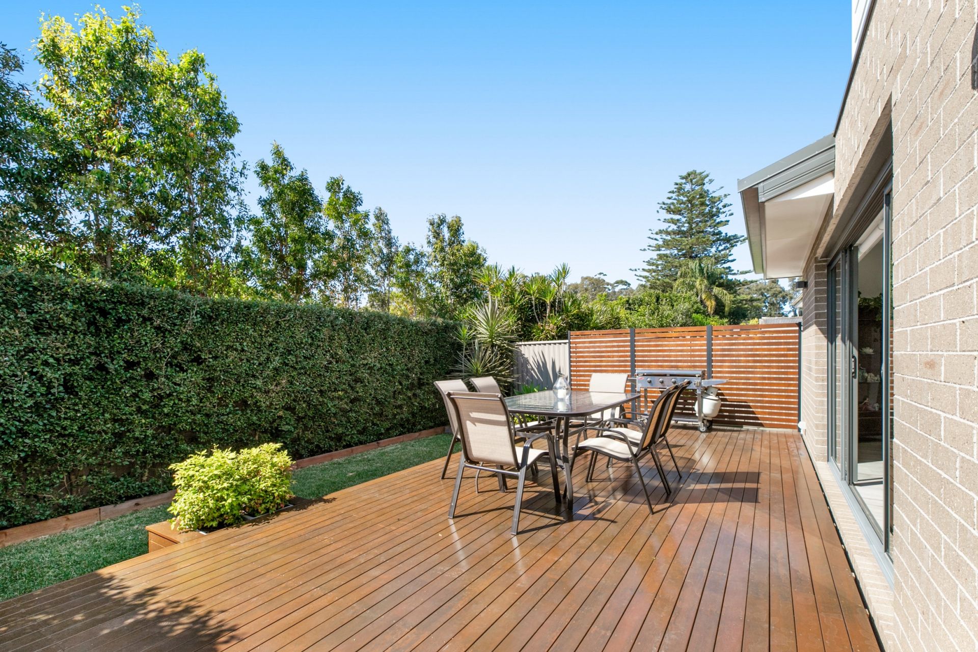 26b Renown Avenue, Miranda | Harwood Property Agents