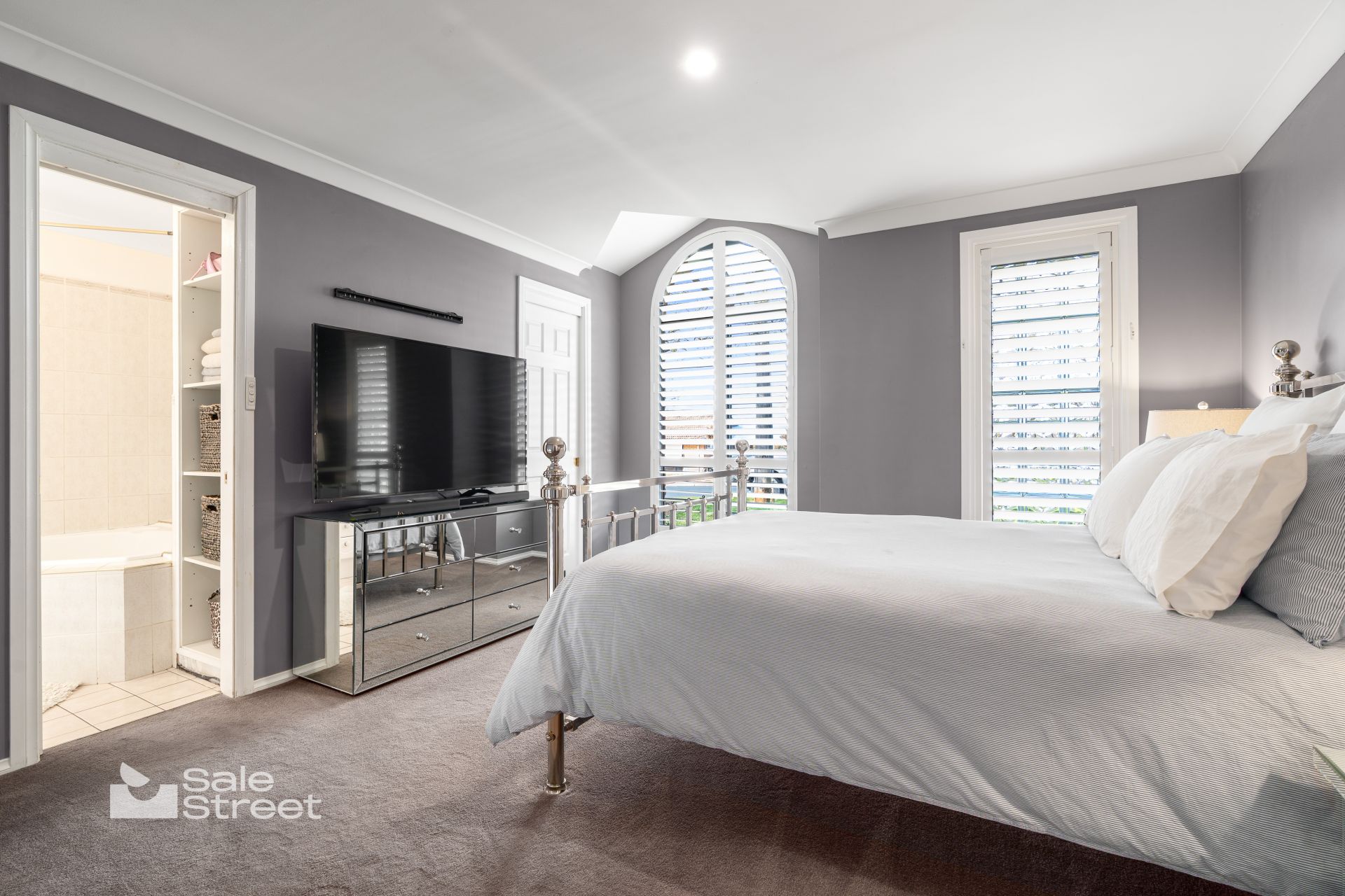 13 Beech Crescent, Orange | Sale Street Real Estate