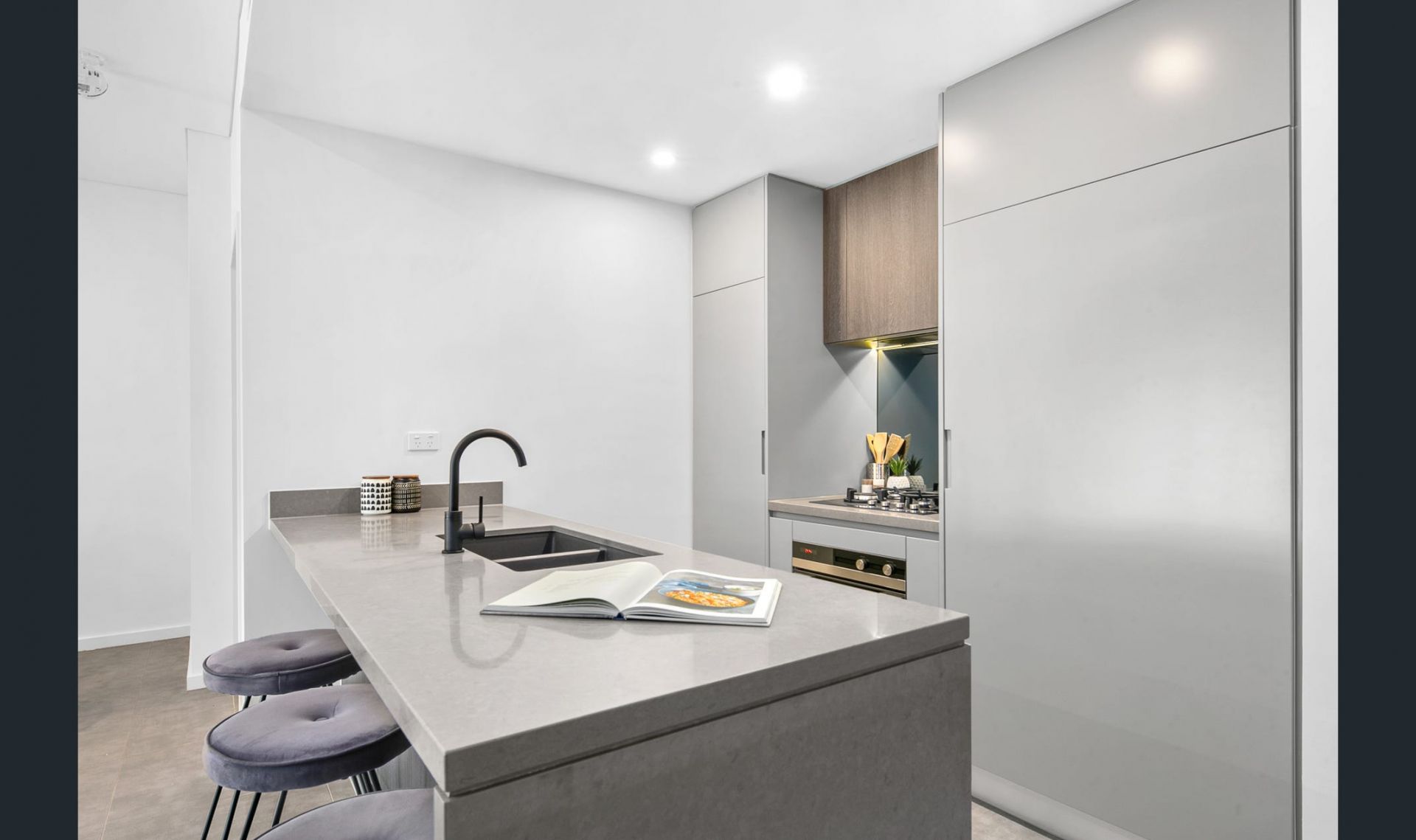 7/33 Cliff Road, Epping | Uniland Real Estate