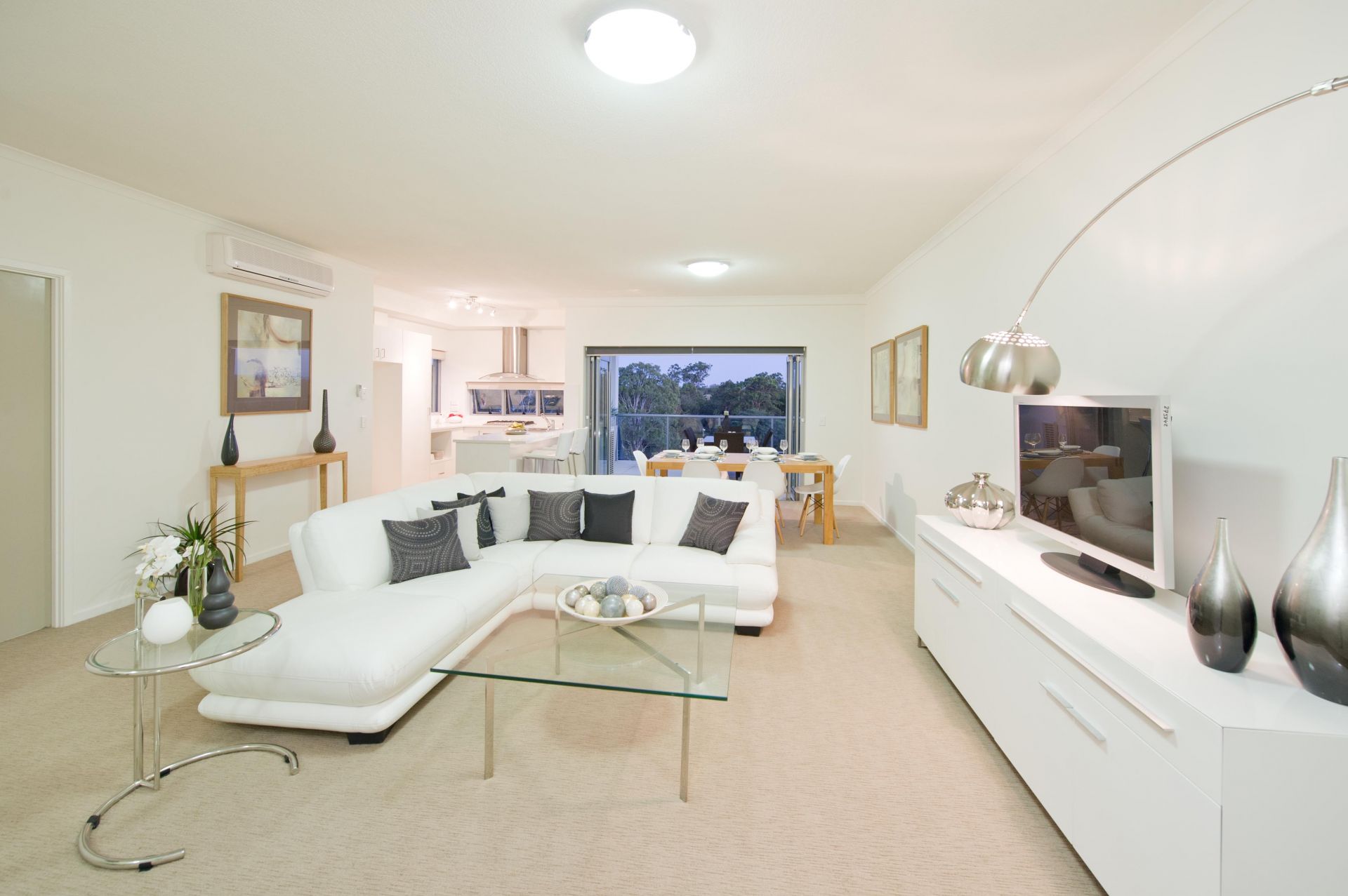 802/30 Riverview Terrace, Indooroopilly | Burlington Realty Pty Ltd