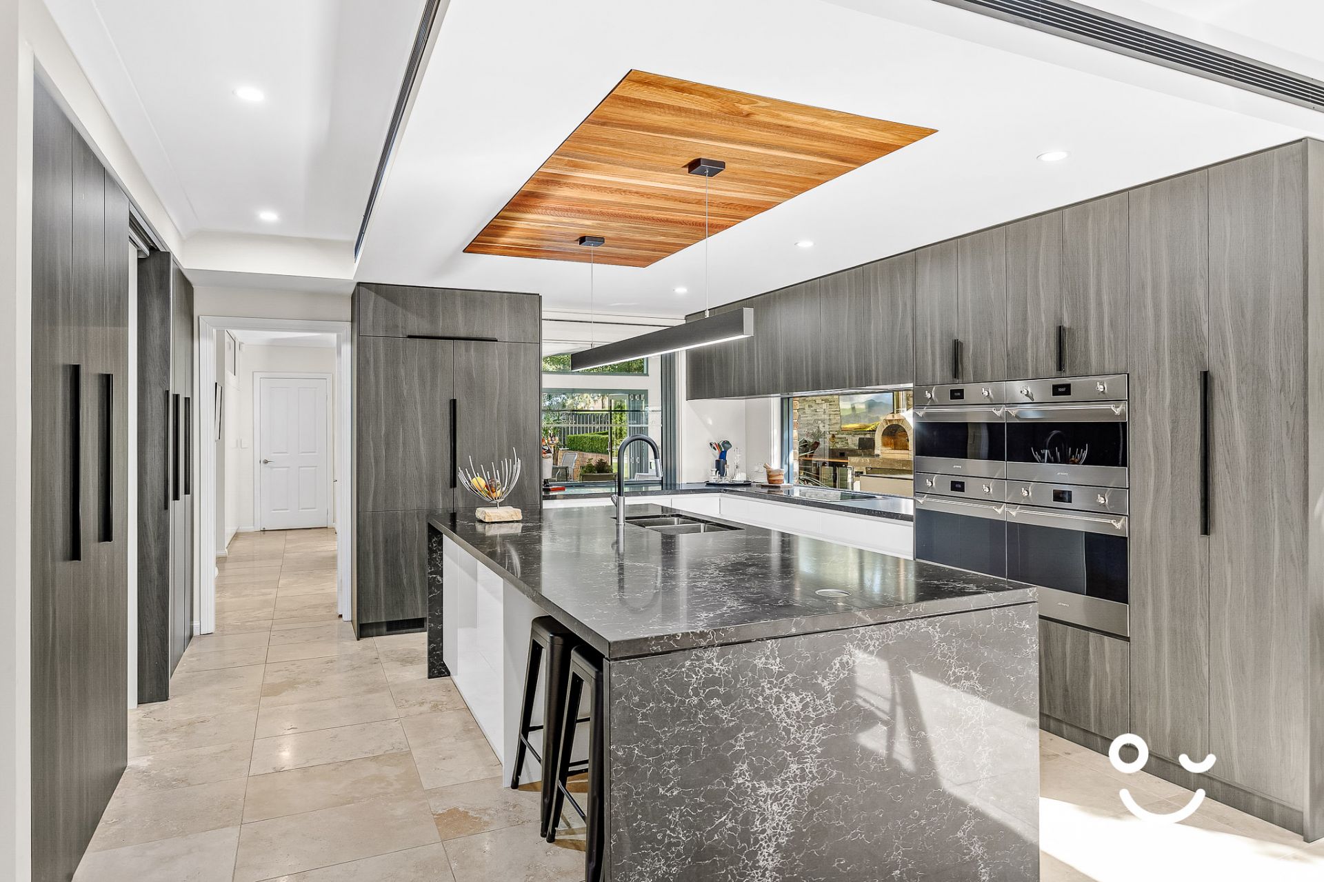 10-16 Jarrah Crescent, Cordeaux Heights | McNeice X