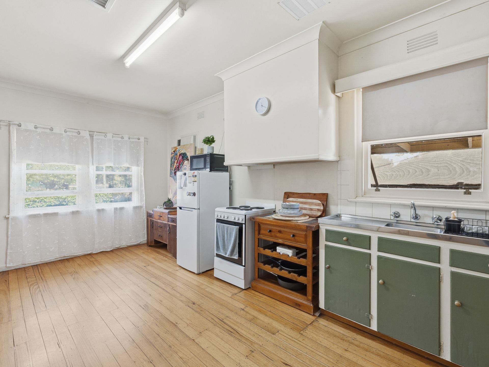 1 Swanlea Avenue, BENALLA | Living Here Benalla