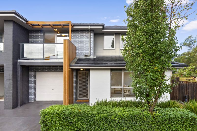 Real Estate For Lease - 10/8 Hillview Road - North Kellyville , NSW