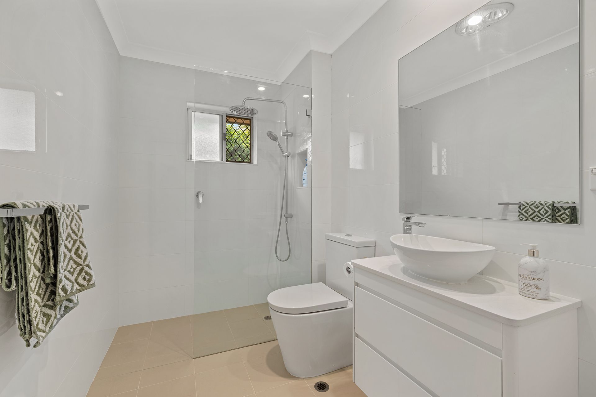 Real Estate For Sale - 8/27 Merlin Street - Neutral Bay , NSW