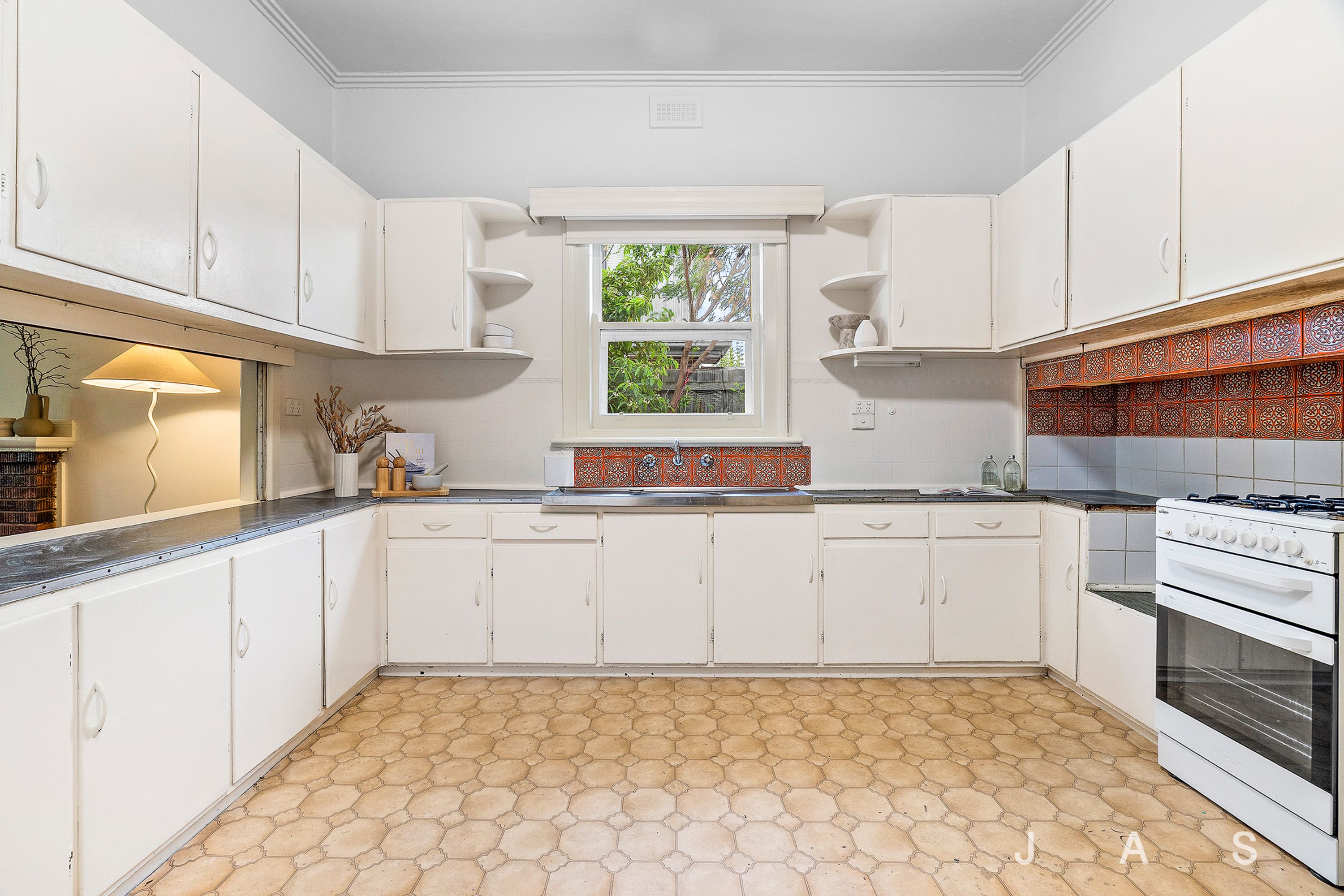 6 Hampton Parade, West Footscray | Jas Stephens